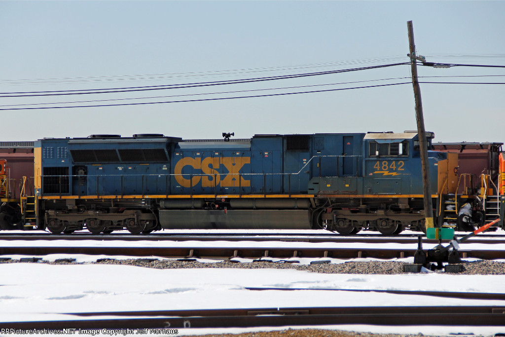 CSX 4842